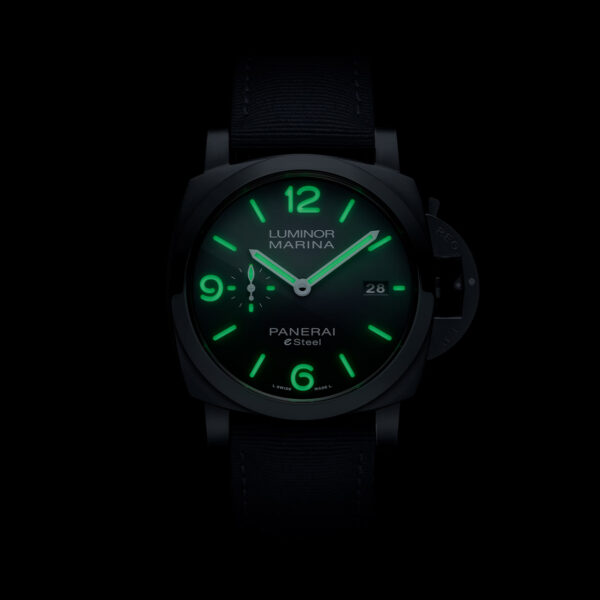 Panerai Luminor Marina Grigio Roccia 44mm