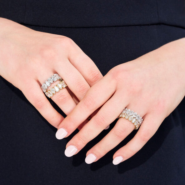 Oval Brilliant Lab Diamond Claw Set Eternity Band