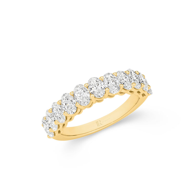 Oval Brilliant Lab Diamond Claw Set Band - Gregory Jewellers