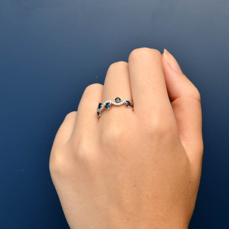 Blue Australian Sapphire Savannah Ring - Gregory Jewellers