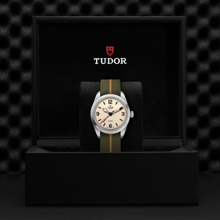TUDOR Ranger 39mm Steel Case – Beige Domed Dial
